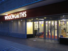 Woolworths launches new paper shopping bags option across Australia