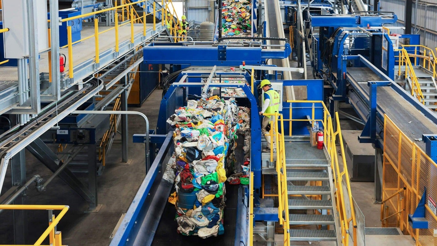 Republic Services Garbage Truck